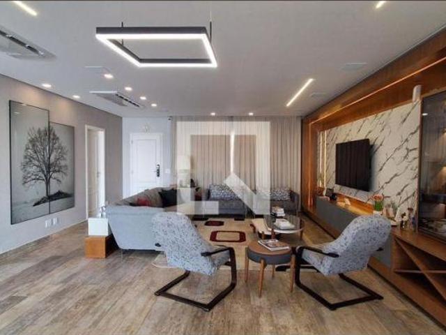 Casa à Venda Jardim São Caetano, 4 Quartos, 206 m² São Caetano do Sul