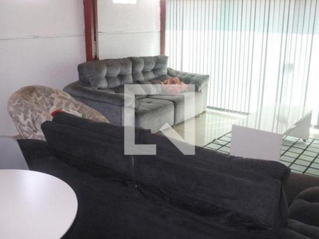 Casa à Venda Jardim São Caetano, 4 Quartos, 270 m2