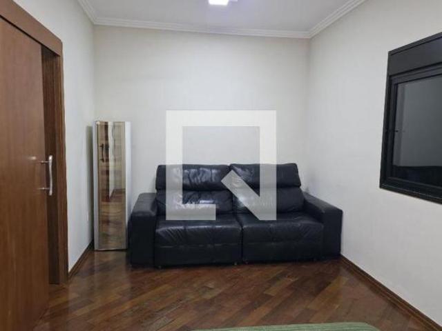 Casa à Venda Jardim São Caetano, 4 Quartos, 373 m2