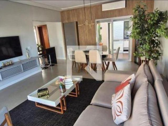 Casa à Venda Jardim São Luiz, 3 Quartos, 200 m² Valinhos