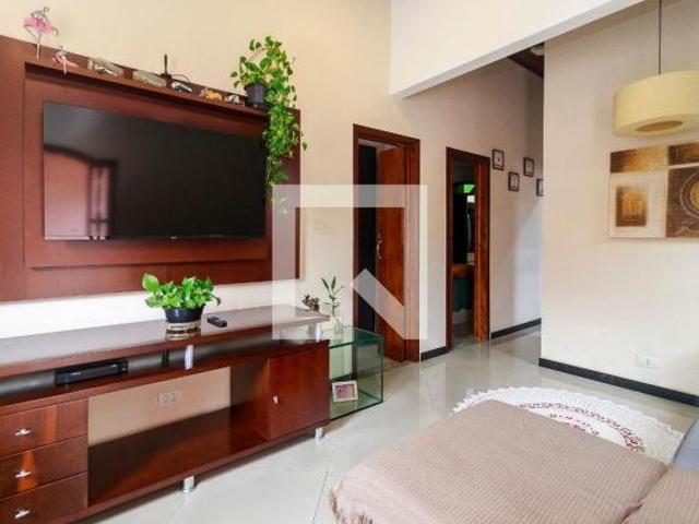 Casa à Venda Jardim Sao Luis, 2 Quartos, 110 m2