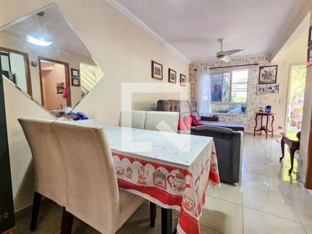 Casa à Venda Jardim Sao Luis, 3 Quartos, 135 m² São Paulo