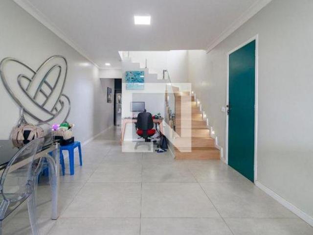 Casa à Venda Jardim Sao Luis, 3 Quartos, 180 m² São Paulo