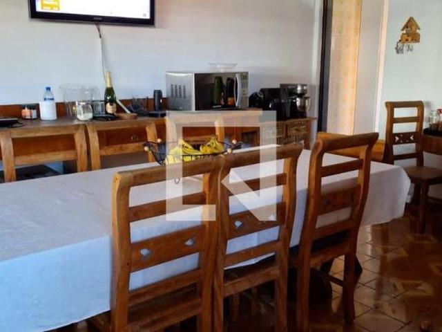 Casa à Venda Jardim Sao Luis, 3 Quartos, 210 m2