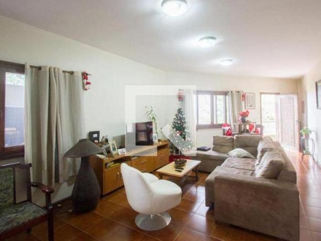 Casa à Venda Jardim Sao Luis, 3 Quartos, 300 m² São Paulo