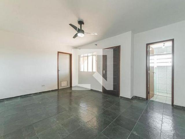 Casa à Venda Jardim Sao Luis, 4 Quartos, 183 m2