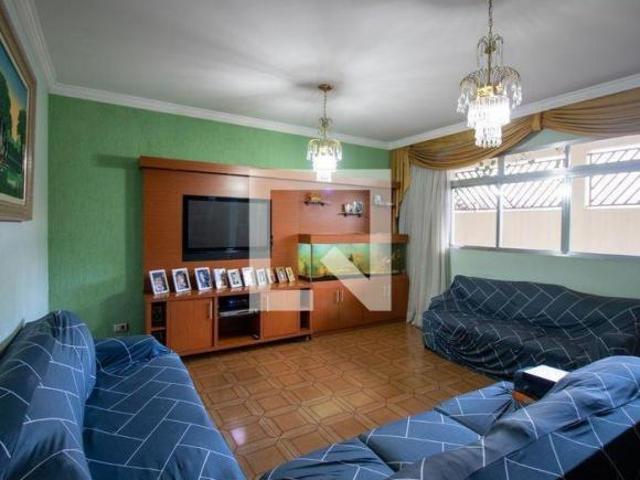 Casa à Venda Jardim Sao Luis, 4 Quartos, 200 m² São Paulo