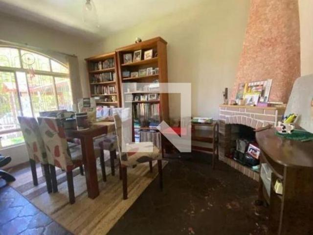 Casa à Venda Jardim Salso, 3 Quartos, 249 m² Porto Alegre