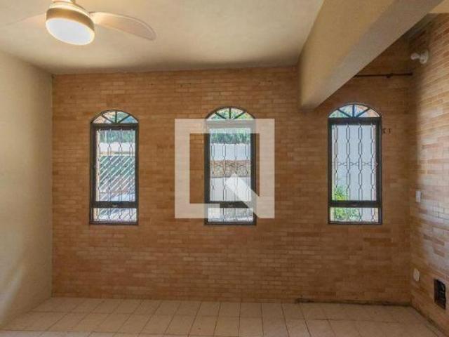 Casa à Venda Jardim Samambaia, 4 Quartos, 250 m² Campinas