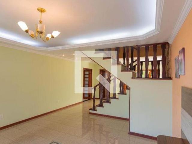 Casa à Venda Jardim Samambaia, 3 Quartos, 220 m² Campinas
