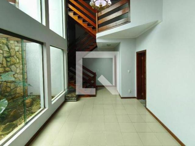 Casa à Venda Jardim Samambaia, 3 Quartos, 247 m² Campinas