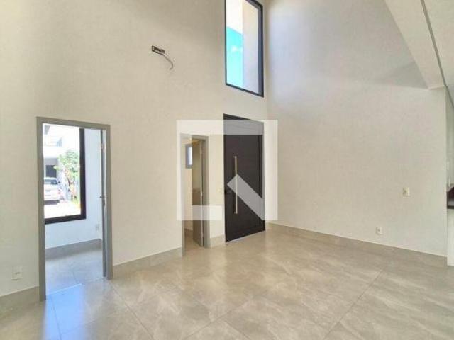 Casa à Venda Jardim Samambaia, 3 Quartos, 306 m2
