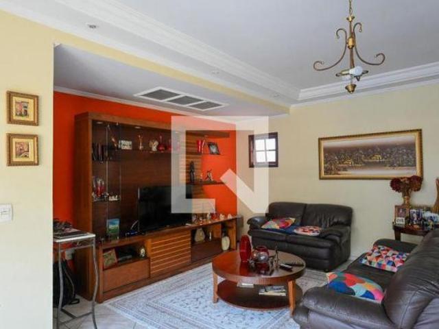 Casa à Venda Jardim Santa Emília, 3 Quartos, 300 m² São Paulo