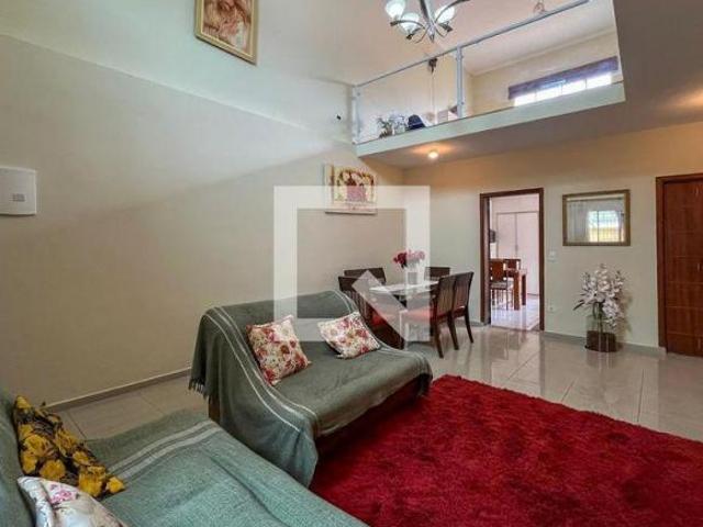 Casa à Venda Jardim Santa Emília, 3 Quartos, 300 m² São Paulo