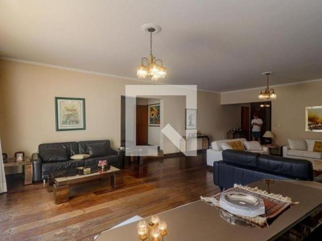 Casa à Venda Jardim Santa Helena, 4 Quartos, 800 m2