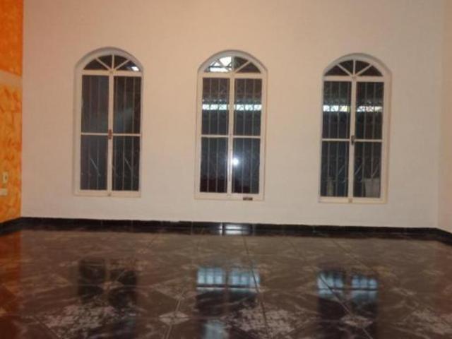 casa a venda jardim santa lucia