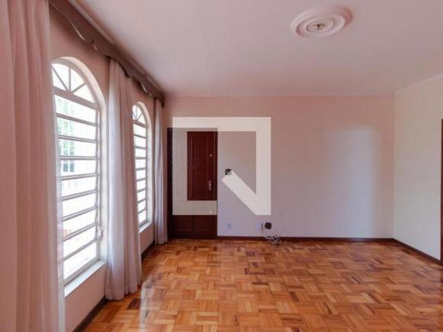 Casa à Venda Jardim Santana, 2 Quartos, 137 m2