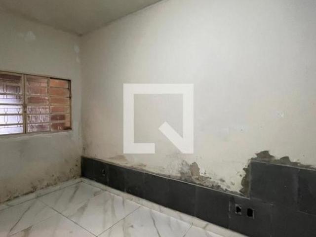 Casa à Venda Jardim Santana, 5 Quartos, 150 m2