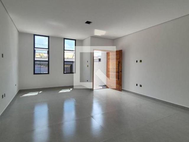 Casa à Venda Jardim Santo Alberto, 3 Quartos, 150 m2
