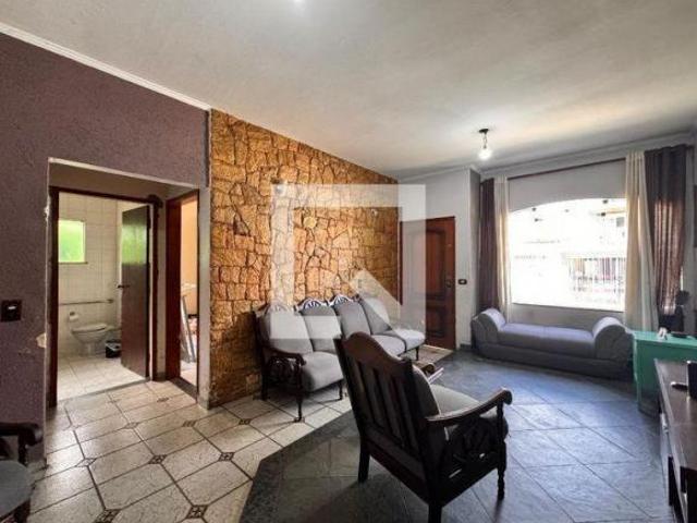 Casa à Venda Jardim Santo Alberto, 4 Quartos, 205 m2