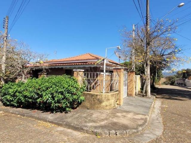 Casa à venda Jardim Santos Reis Piracaia SP Casa Plana Quintal Amplo Aceita Pet Área Verde