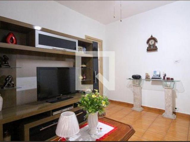 Casa à Venda Jardim Teresa, 4 Quartos, 230 m² São Paulo