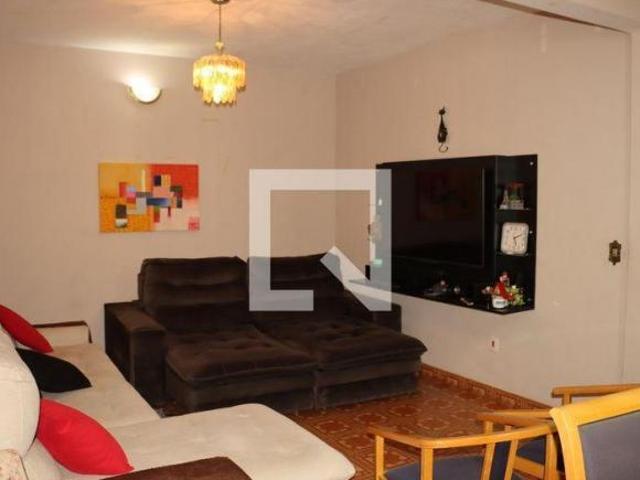 Casa à Venda Jardim Teresa, 2 Quartos, 224 m² São Paulo