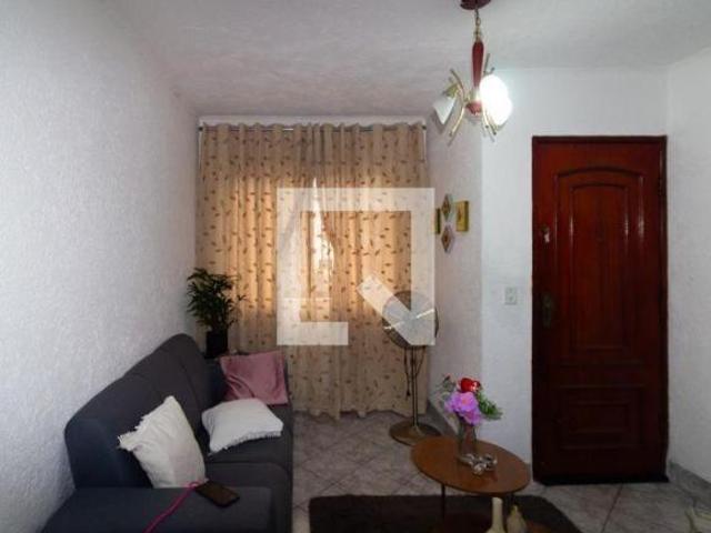 Casa à Venda Jardim Teresa, 2 Quartos, 74 m² São Paulo