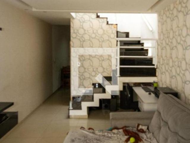 Casa à Venda Jardim Teresa, 2 Quartos, 90 m2