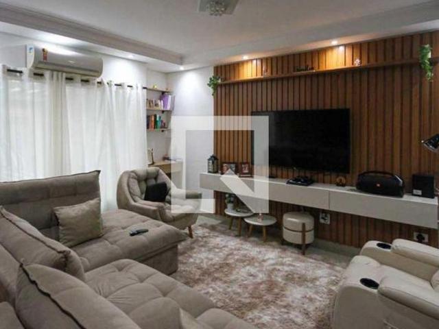 Casa à Venda Jardim Teresa, 3 Quartos, 200 m2