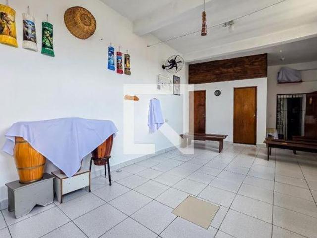 Casa à Venda Jardim Utinga, 1 Quarto, 129 m² Santo André