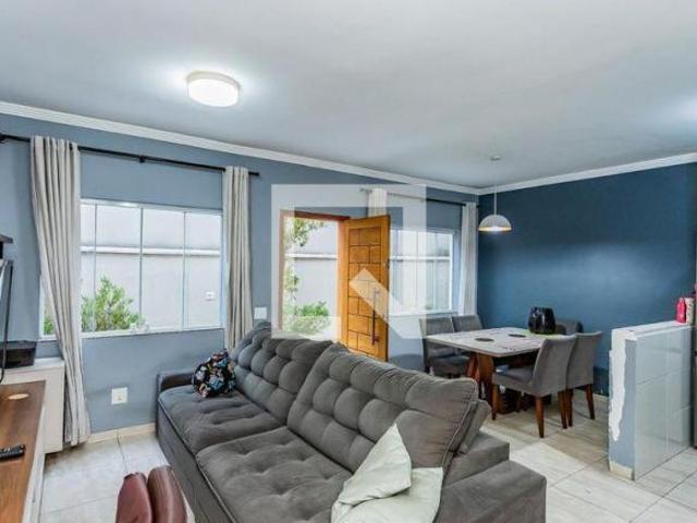Casa à Venda Jardim Vivan, 2 Quartos, 137 m² São Paulo