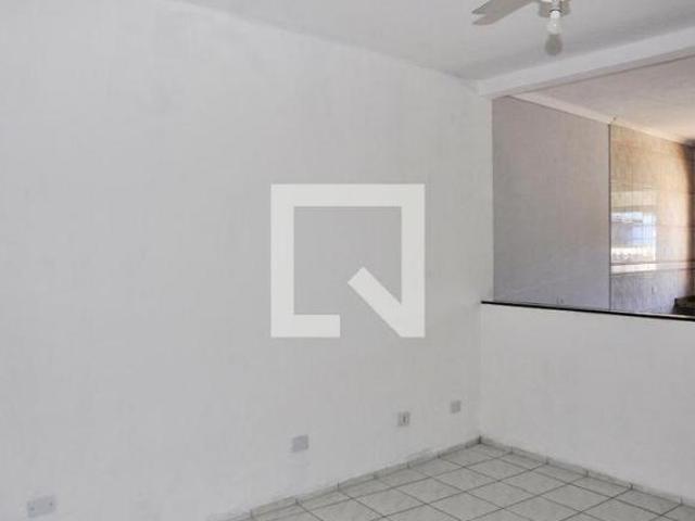 Casa à Venda Jardim Vivan, 2 Quartos, 240 m² São Paulo