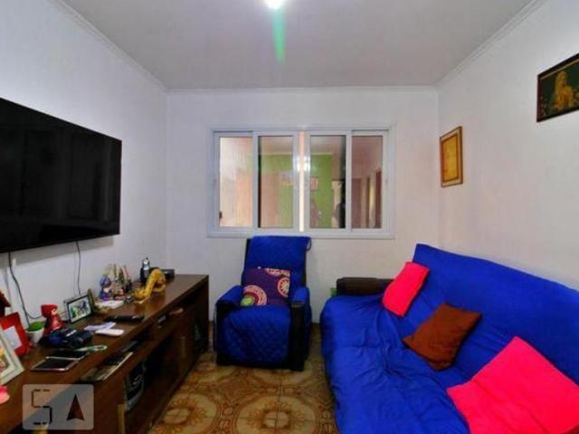 Casa à Venda Jardim, 2 Quartos, 100 m2