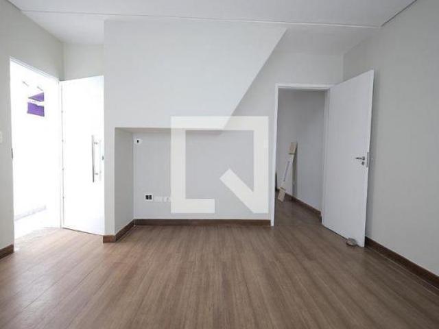 Casa à Venda Jardim, 2 Quartos, 121 m² Santo André