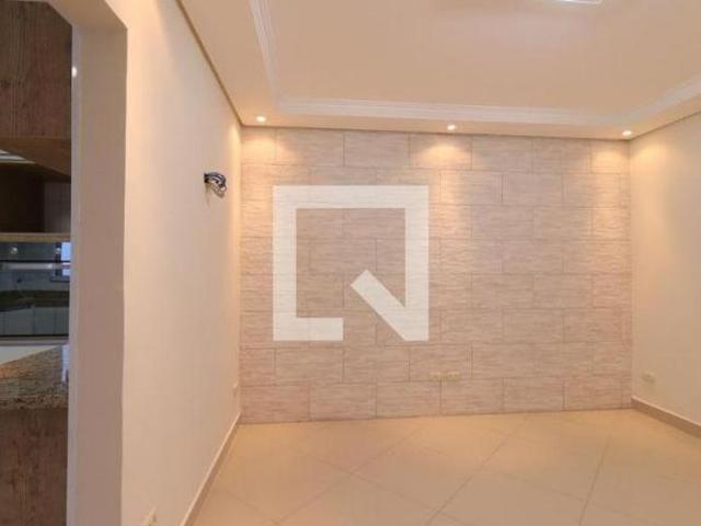 Casa à Venda Jardim, 2 Quartos, 127 m2
