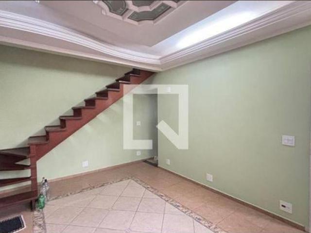 Casa à Venda Jardim, 2 Quartos, 160 m2