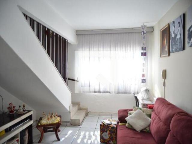 Casa à Venda Jardim, 2 Quartos, 350 m2