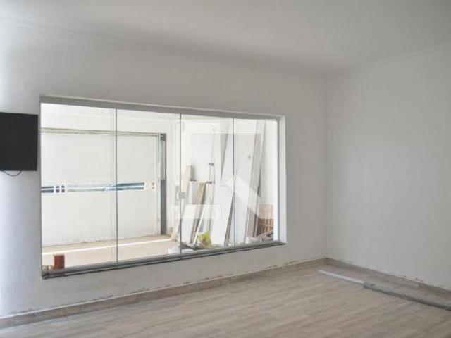 Casa à Venda Jardim, 3 Quartos, 200 m2