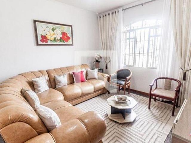 Casa à Venda Jardim, 3 Quartos, 272 m2