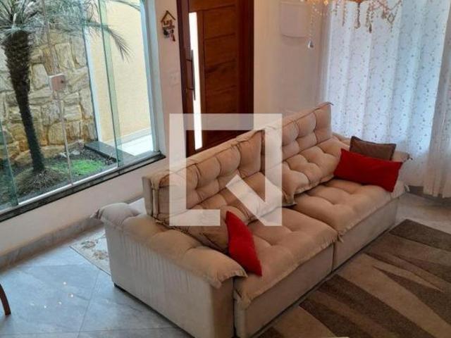 Casa à Venda Jardim, 3 Quartos, 283 m2