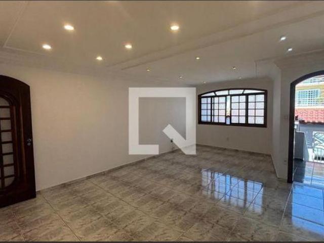 Casa à Venda Jardim, 4 Quartos, 232 m² Santo André
