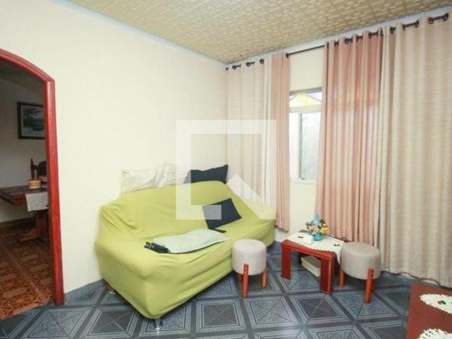 Casa à Venda Jardim, 4 Quartos, 250 m2