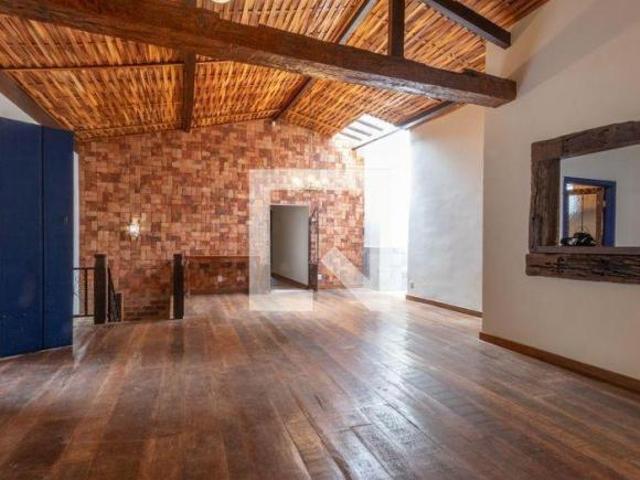 Casa à Venda Jardins de Petrópolis, 4 Quartos, 5000 m² Nova Lima
