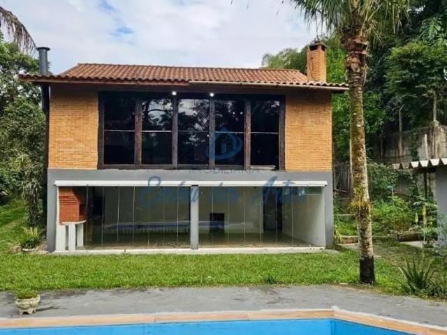 CASA Á VENDA JD COLIBRI
