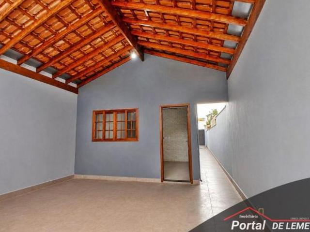 Casa à Venda Jd. Rocco Lenci LEME/SP