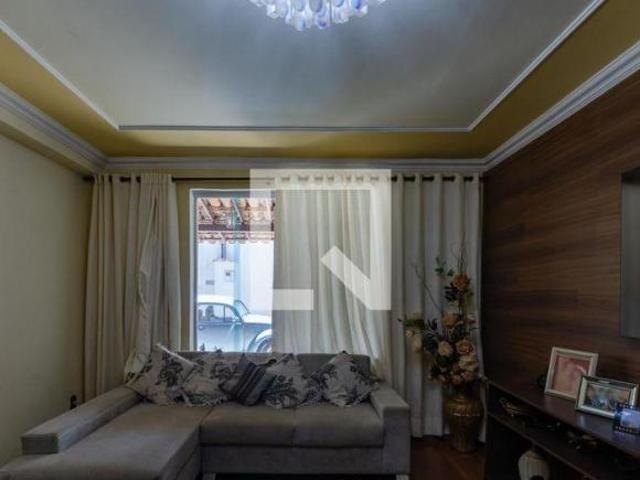 Casa à Venda Juliana, 4 Quartos, 450 m² Belo Horizonte