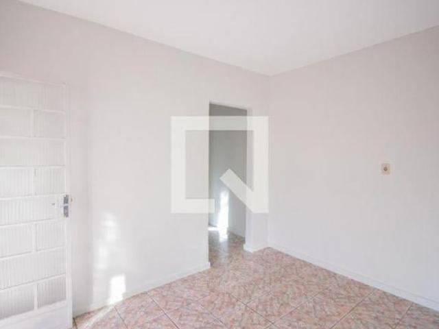 Casa à Venda Oitis, 2 Quartos, 200 m² Contagem