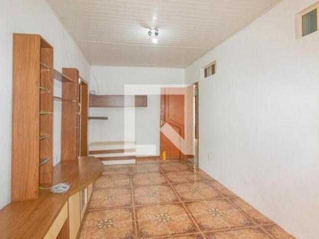 Casa à Venda Olaria, 2 Quartos, 144 m² Canoas