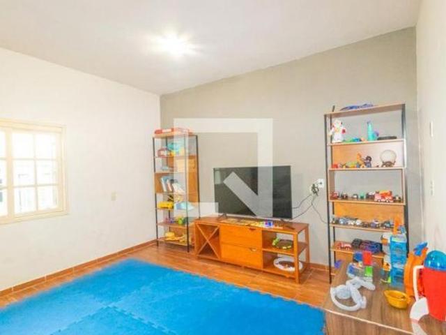 Casa à Venda Olaria, 3 Quartos, 192 m² Canoas